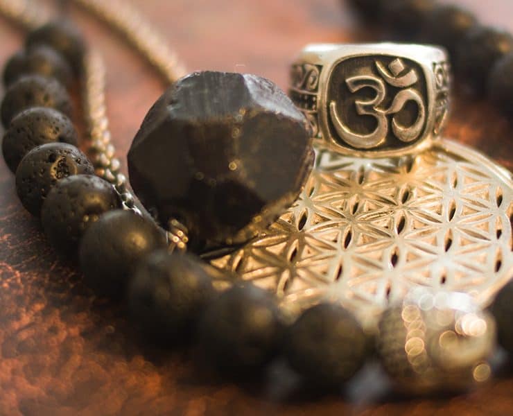 namaste meaning - namaskar definition - YOGI TIMES