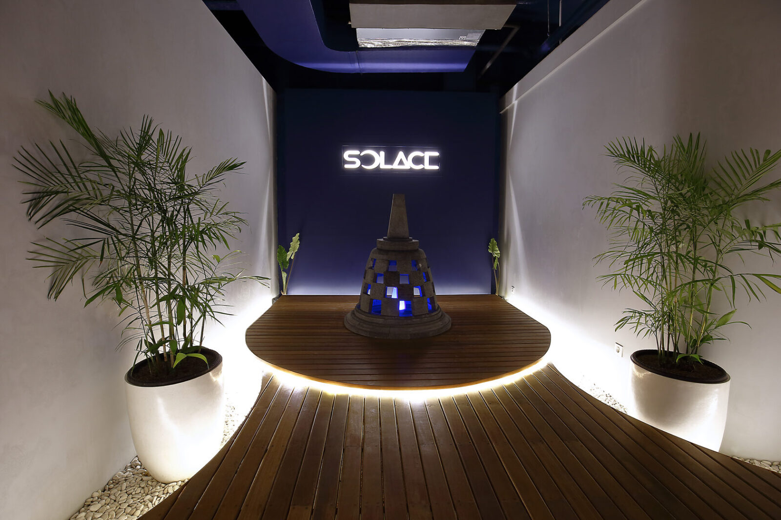 Solace - Self Deprivation Isolation Tanks / Pods in Bali | YOGI TIMES