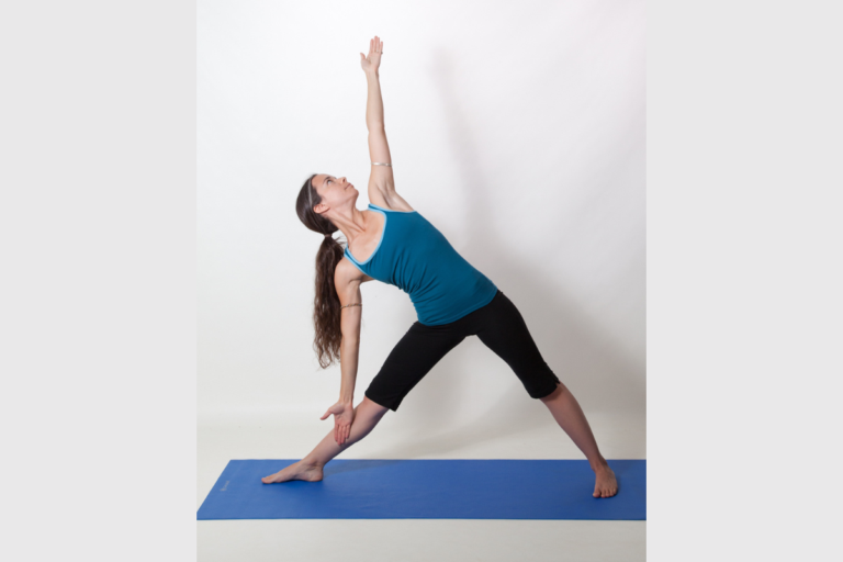 What is Ananda Yoga? Principles, benefits, and practice guide | YOGI TIMES
